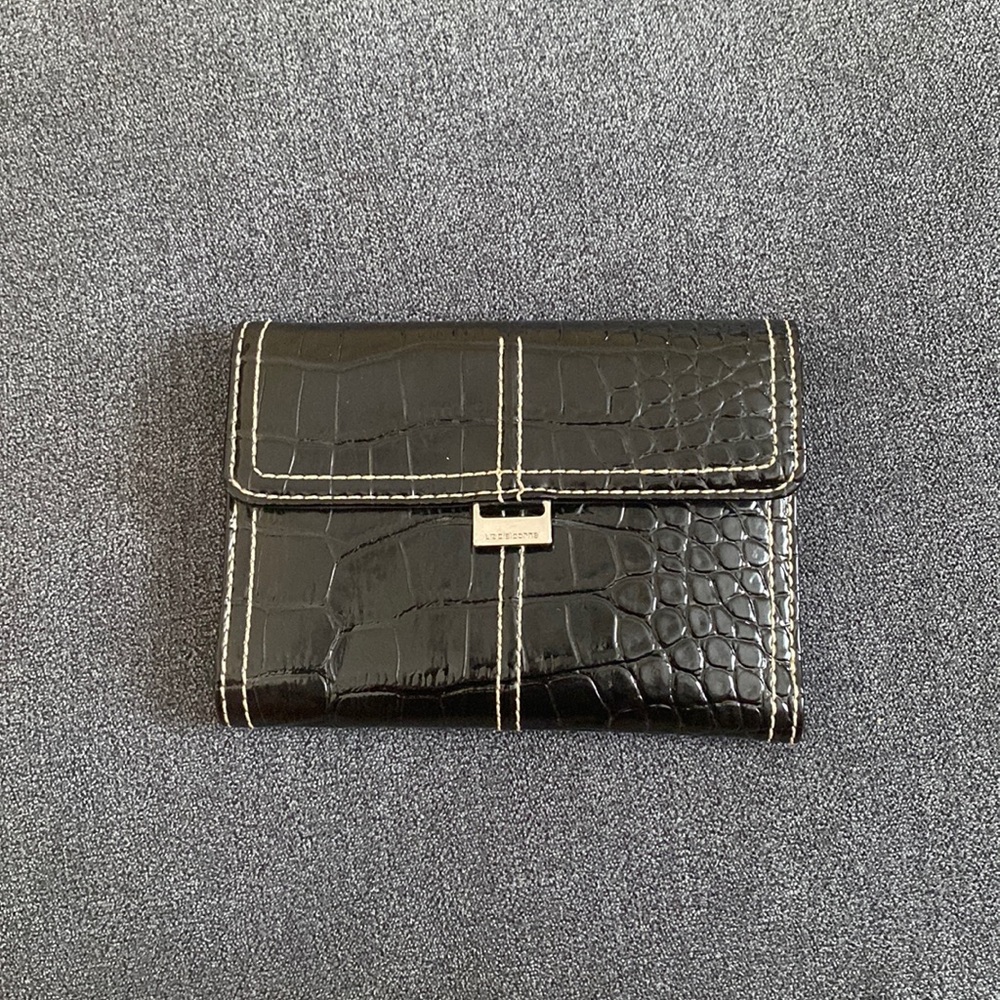 Liz Claiborne Black Wallet - Gem